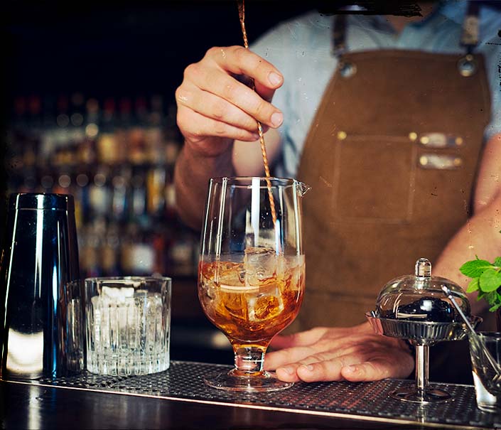 How to Make a Labyrinth Cocktail | Redemption Whiskey